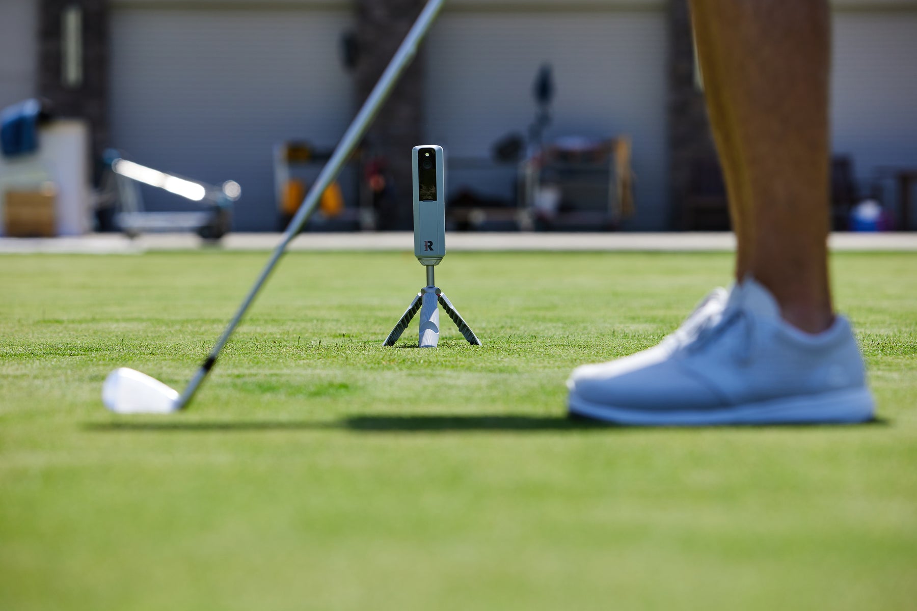 Rapsodo MLM2PRO Launch Monitor + 3 Titleist Balls or Callaway Balls (F